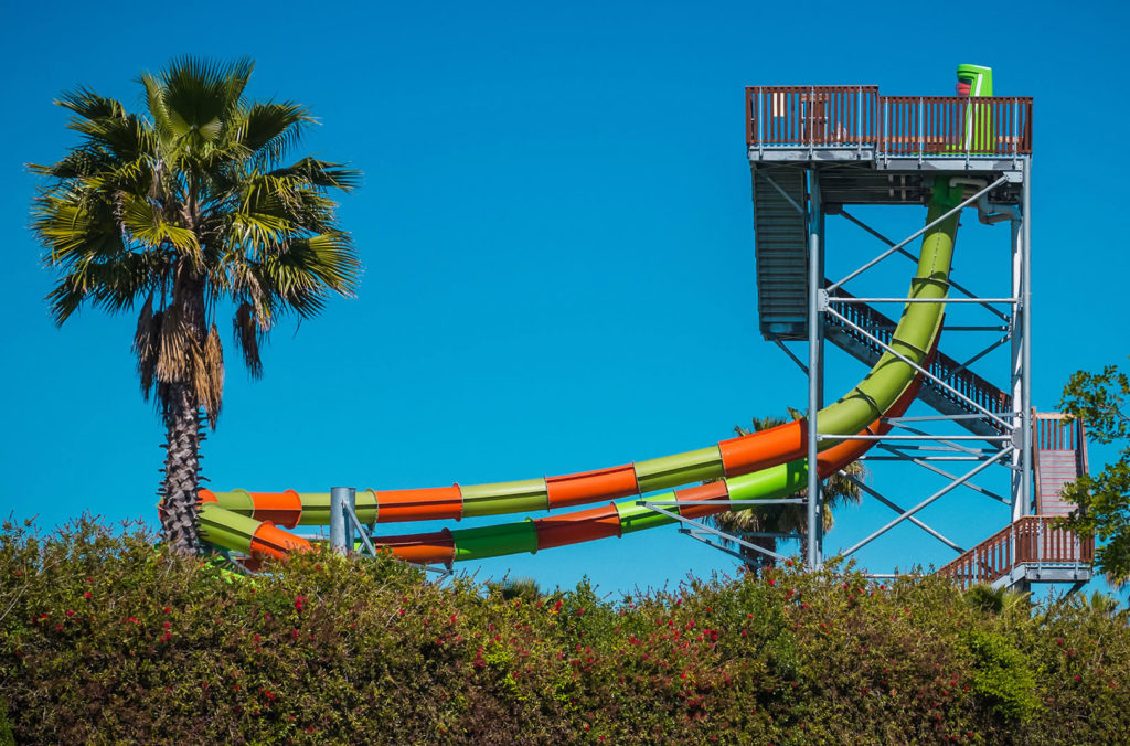 Six Flags - Hurricane Harbor - Gurnee, IL - The Core Group